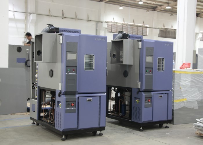 Explosion Proof High Low Temperature Test Chamber 1.0 ℃ Temp ...